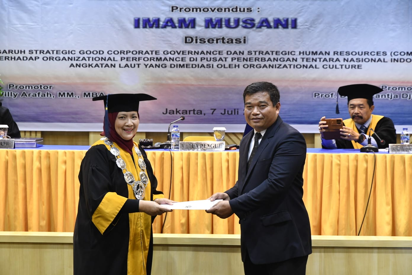 Danlanudal Jakarta Hadiri Sidang Terbuka Promosi Doktor Komandan ...