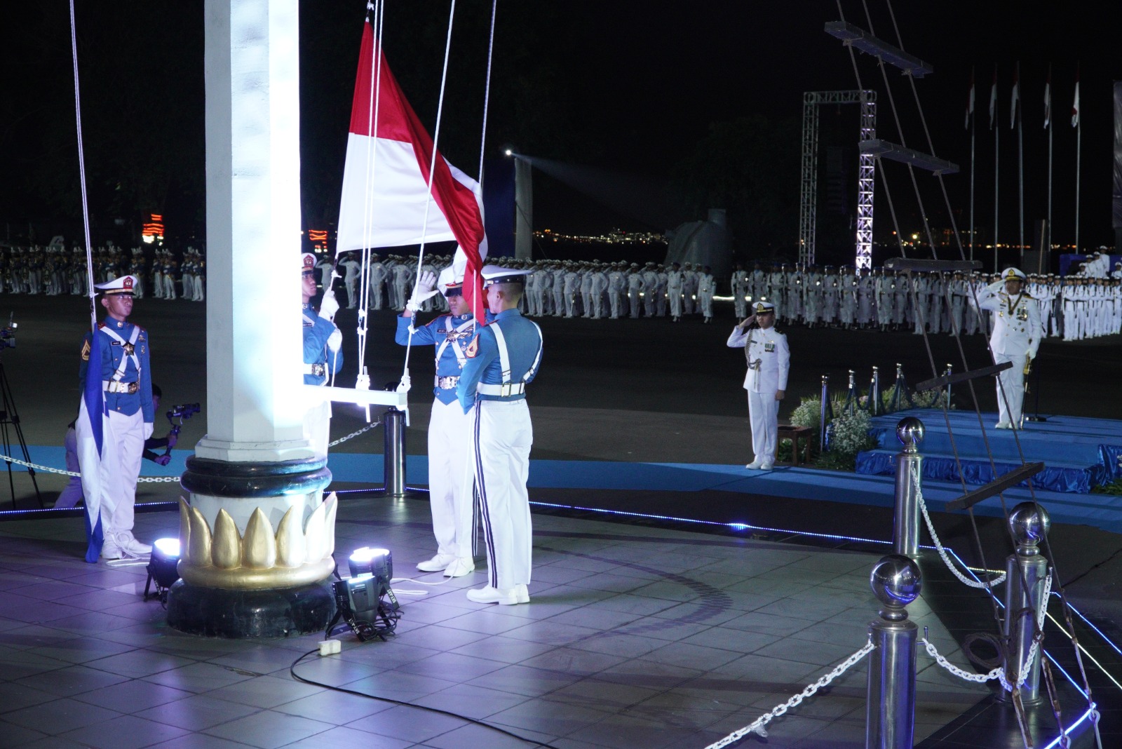 Berikan Penghormatan Kepada Purnawirawan Pati TNI AL, Wadan Kodiklatal ...