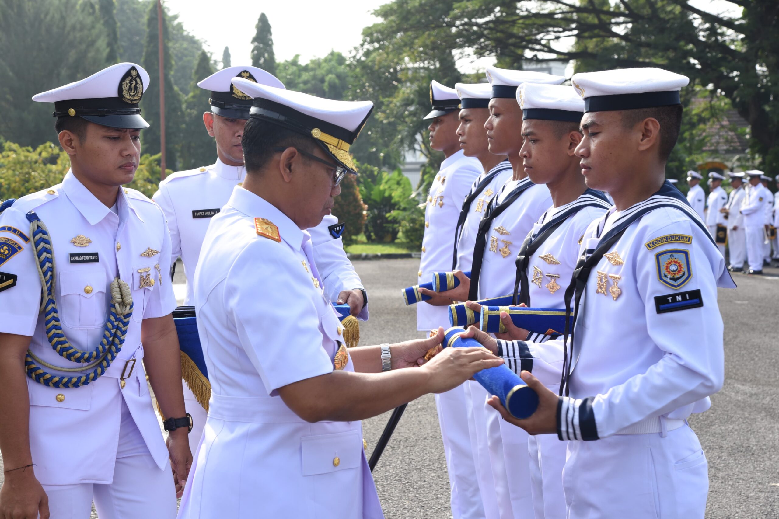 Selesai Tupdik, Dikmata TNI AL Angkatan 44/1 Menatap Penugasan Pertama ...